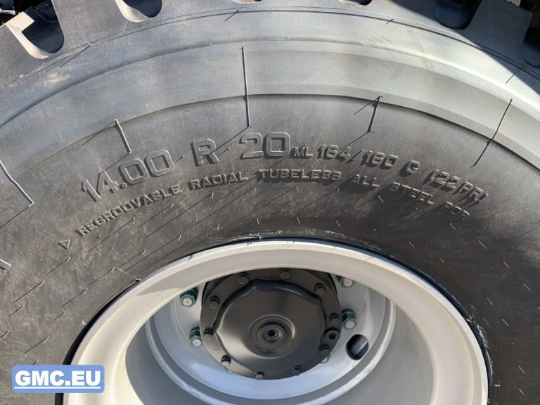 Mercedes 4042-A 6x6 Chassis cabin - GM Construction