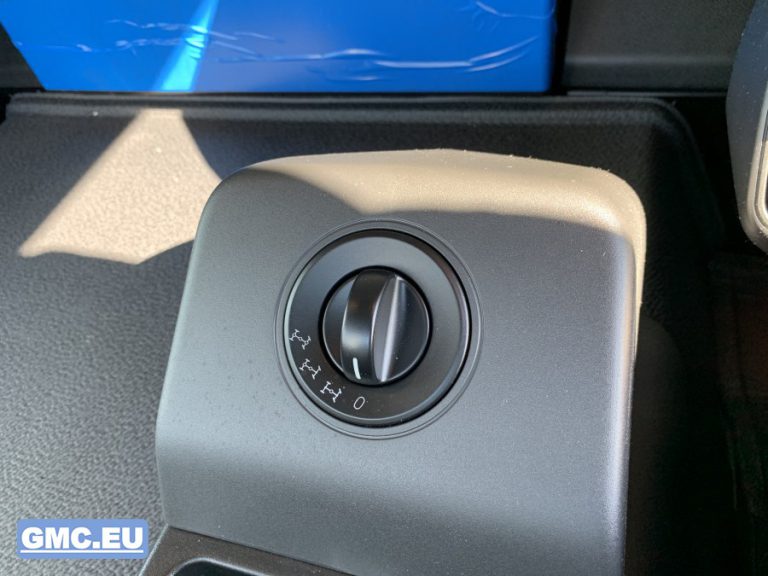 Mercedes 4042-A 6x6 Chassis cabin - GM Construction